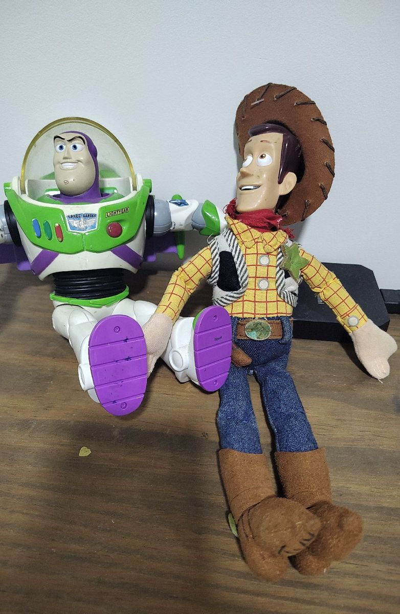 Bonecos Toy Story Buzz Lightyear Woody | Brinquedo Disney Usado ...