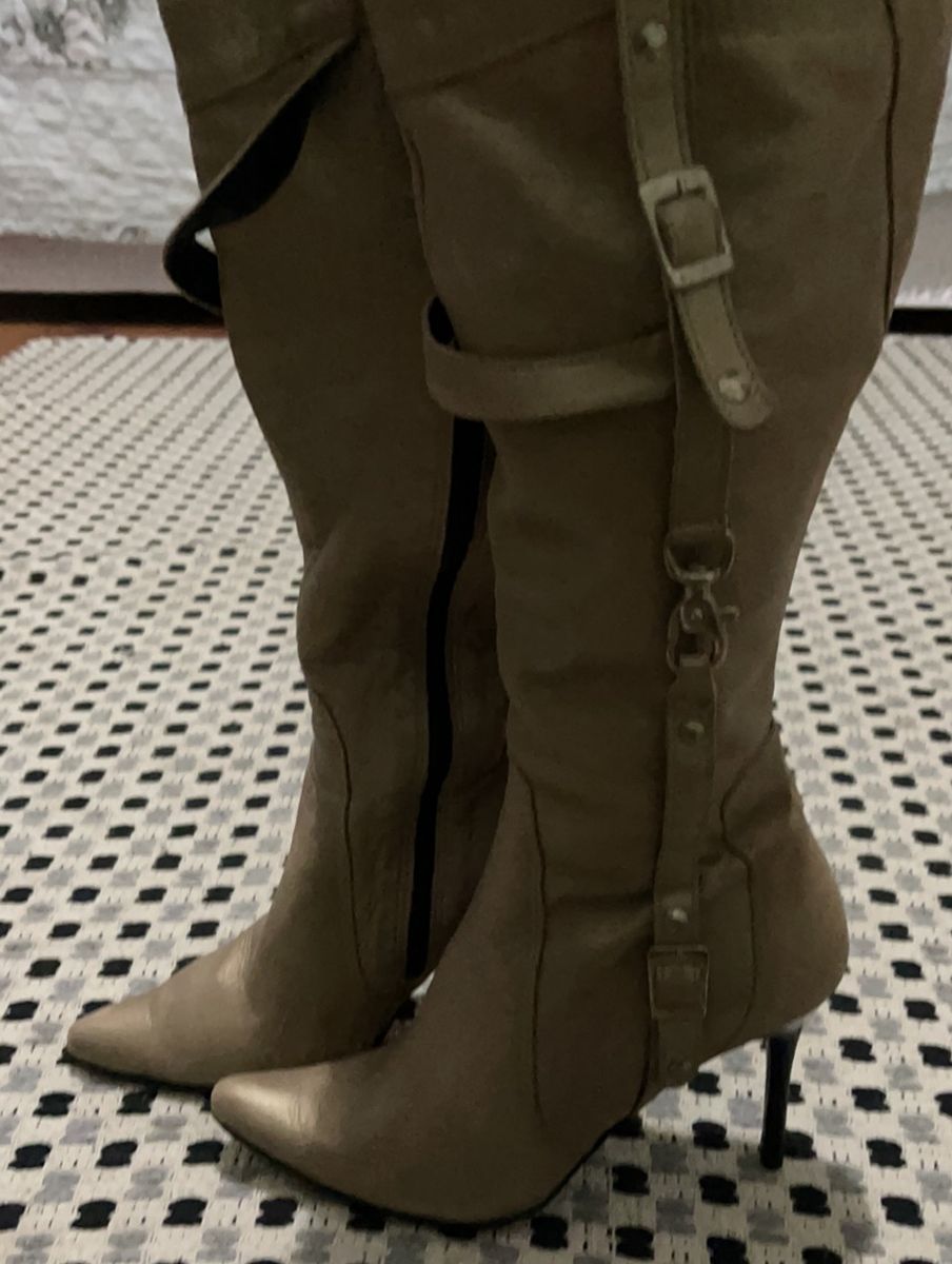 Bota Cano Longo de Couro | Bota Feminina Wolf &Co Usado 58210690 | enjoei
