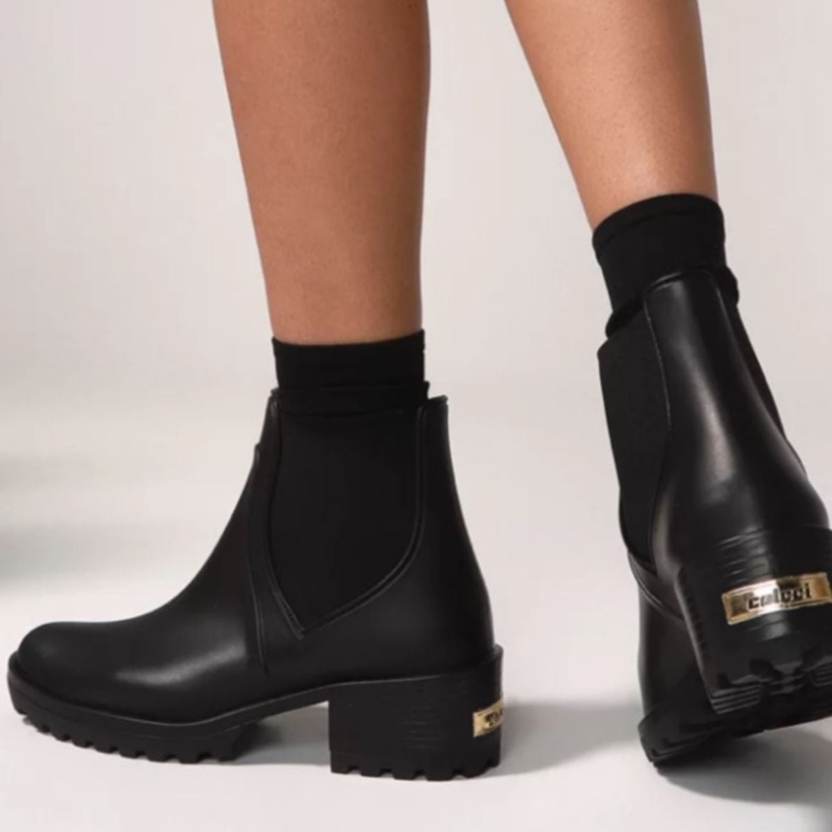 Bota Chelsea Colcci Tratorada Preta | Bota Feminina Colcci Nunca Usado ...