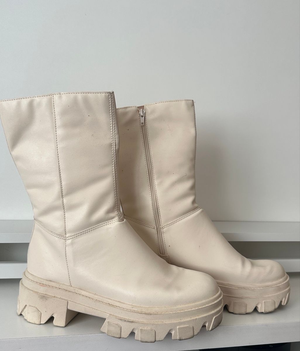 Bota Chelsea Off White | Bota Feminina Renner Usado 120220131 | enjoei