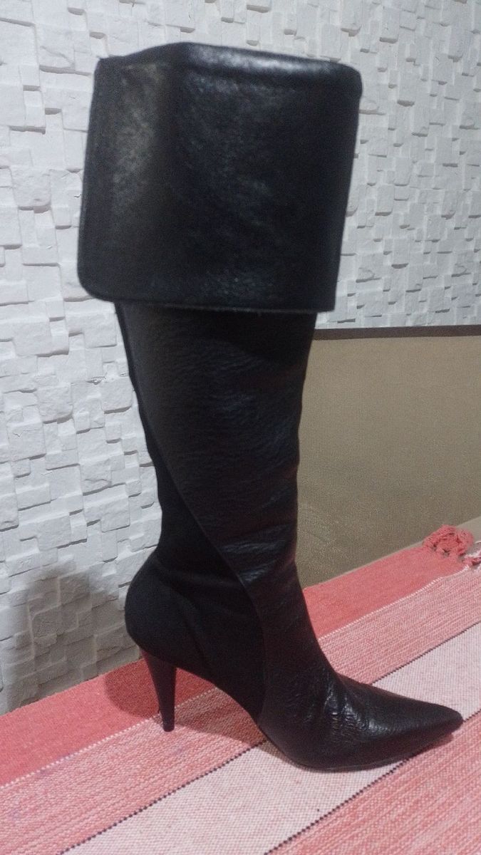 Bota de Couro Marca Luz da Lua, Número 35 | Bota Feminina Luz Da Lua Usado 87087807 | enjoei