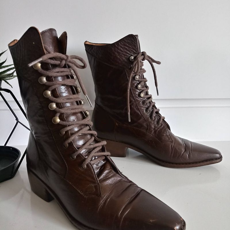 Botas Femininas De Couro Marrom Com Cadarco Botas Femininas MZQ