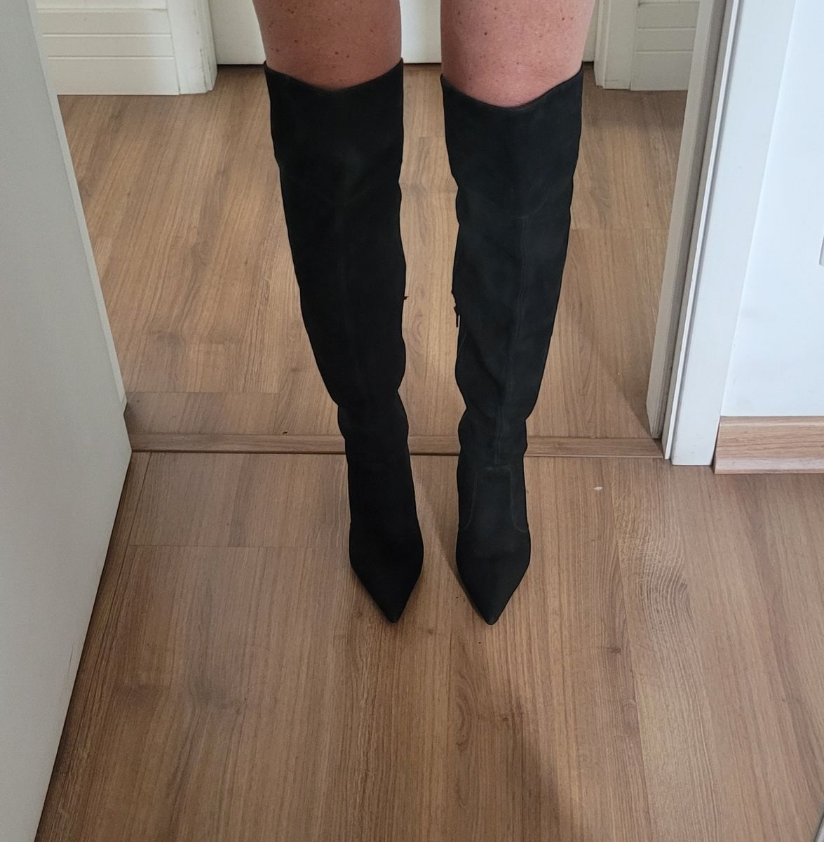 Bota Over The Knee | Bota Feminina Zeket Usado 80598678 | enjoei