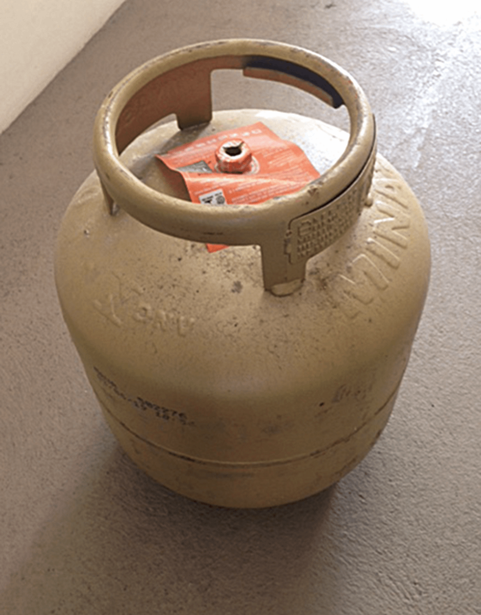 Botijão de Gás de Cozinha | Móvel de Cozinha Minasgás Usado 38049330 ...