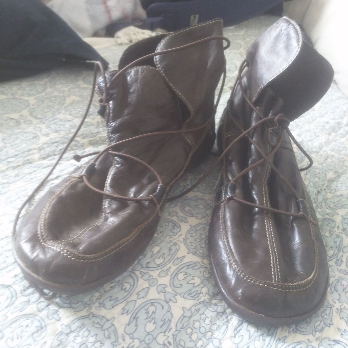 Botinha Linda da Marca Casa Nova | Bota Feminina Casa Nova Usado ...