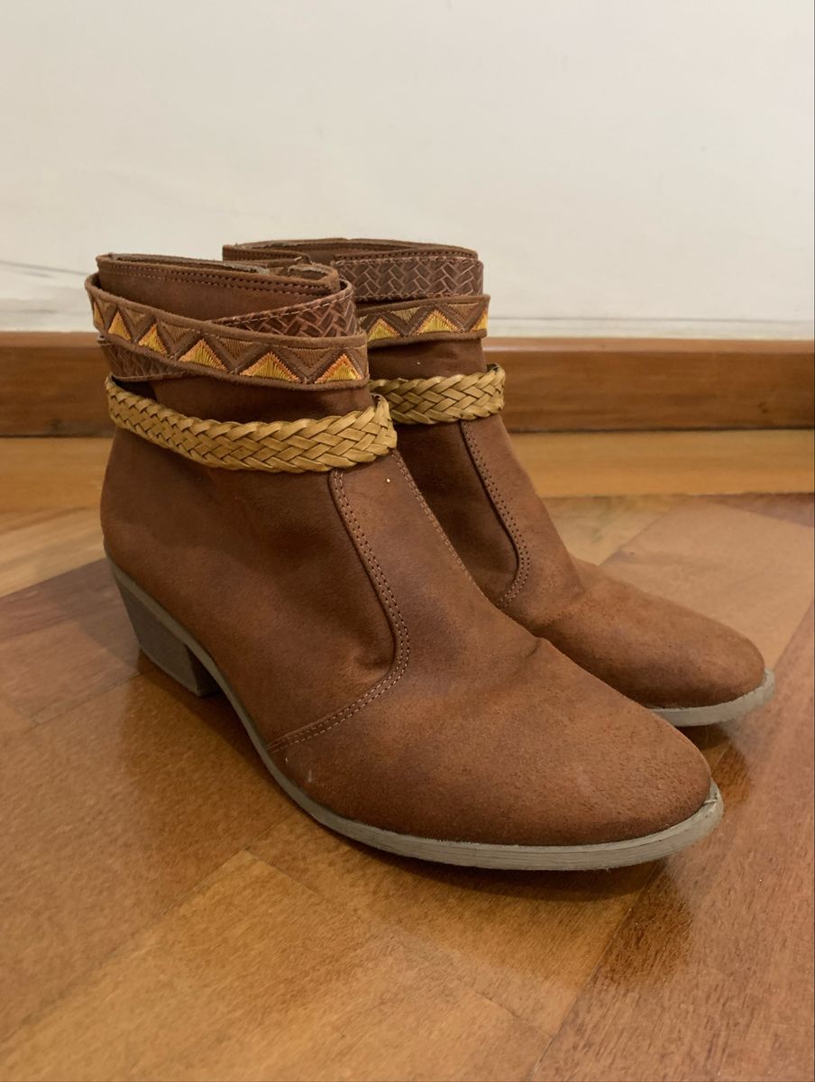 Botinha Marrom Boho Chic | Bota Feminina Lia Line Usado 64452671 | enjoei