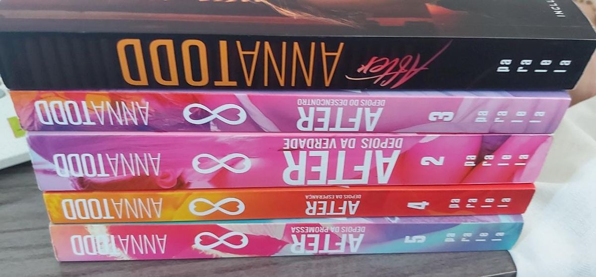 Box After - Anna Todd | Livro Editora Paralela Usado 75867914 | enjoei