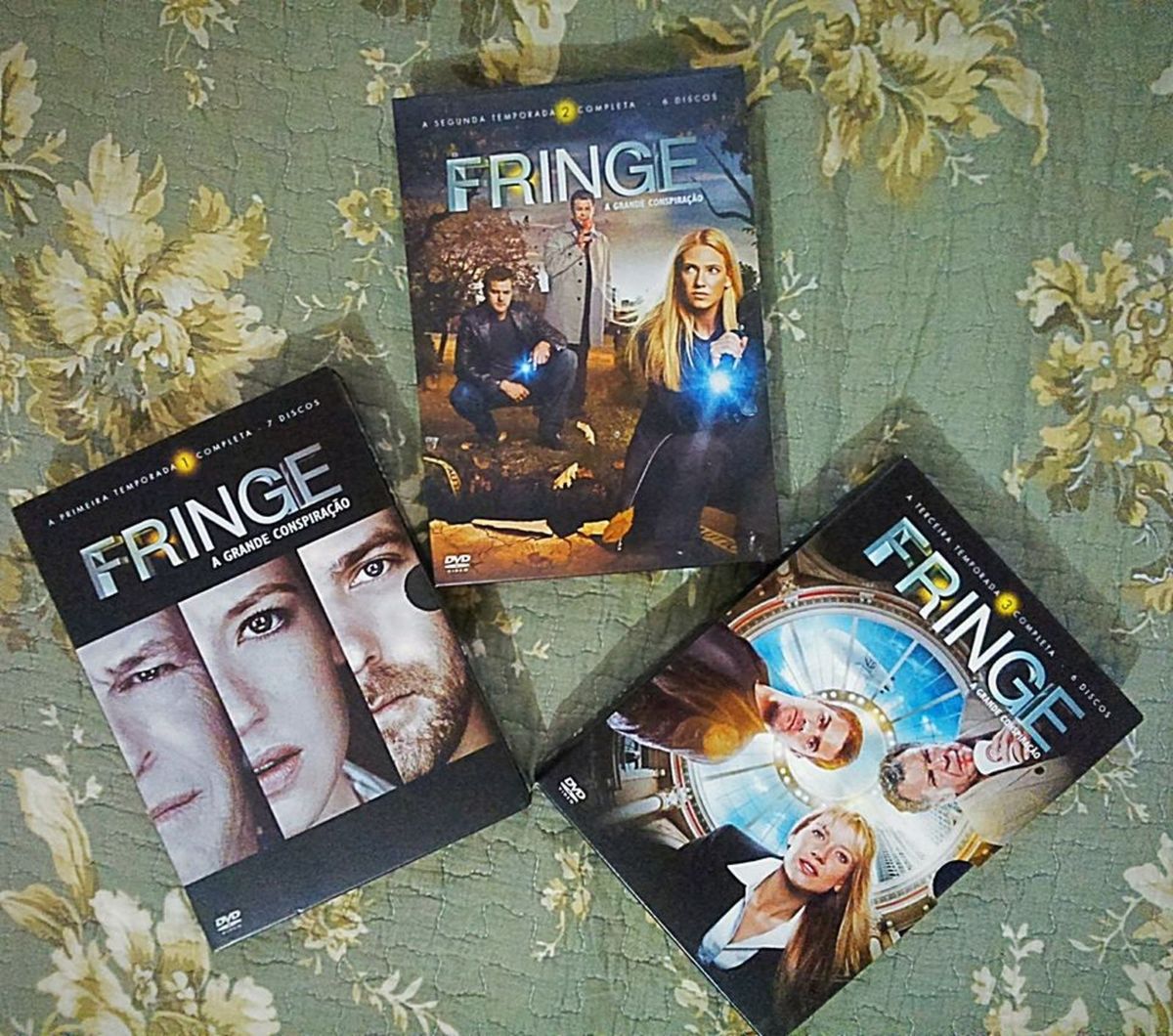 Box Fringe | Filme e Série Nunca Usado 14489083 | enjoei