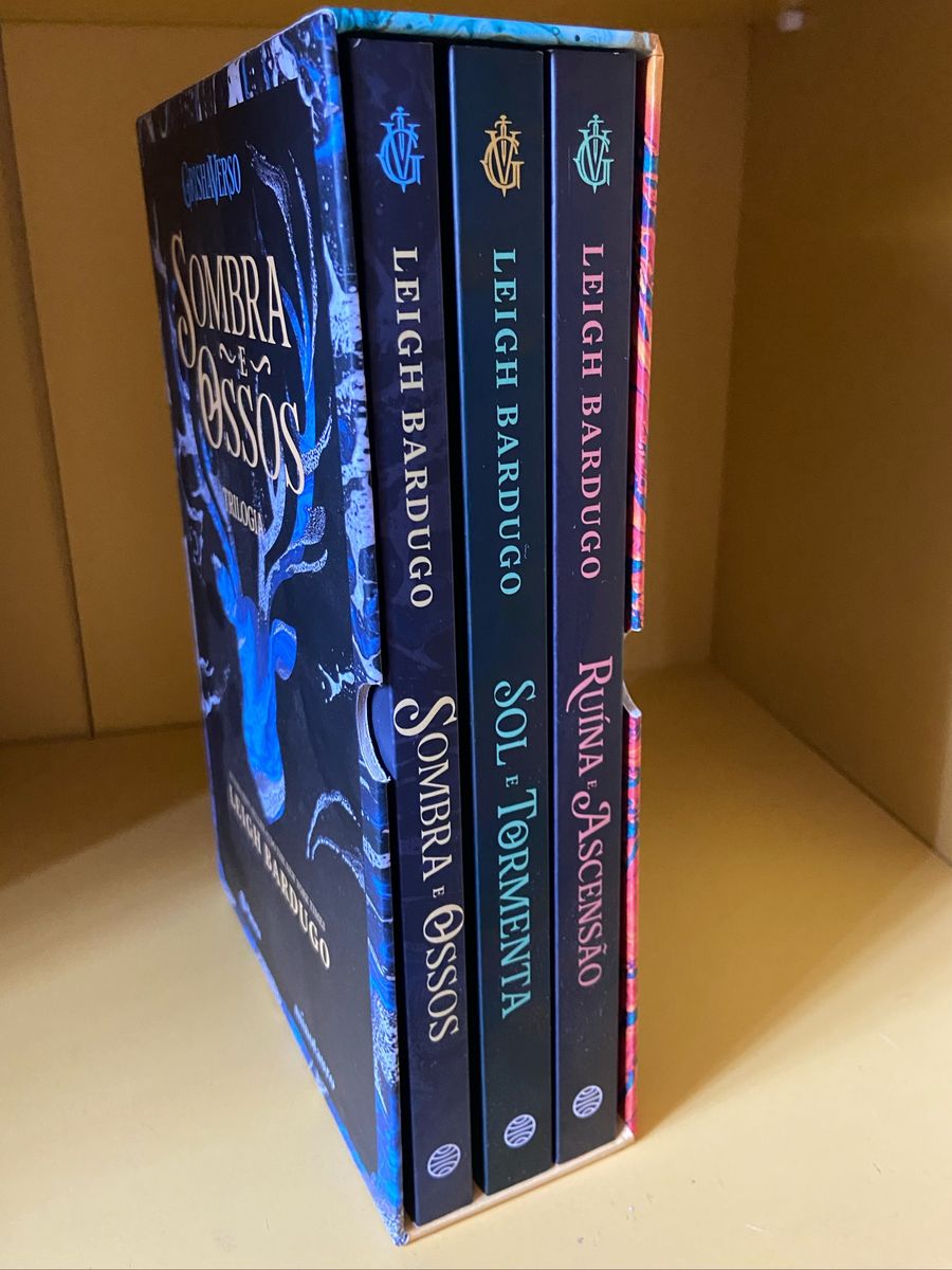 Box Sombra & Ossos | Livro Sombra E Ossos Nunca Usado 75076165 | enjoei