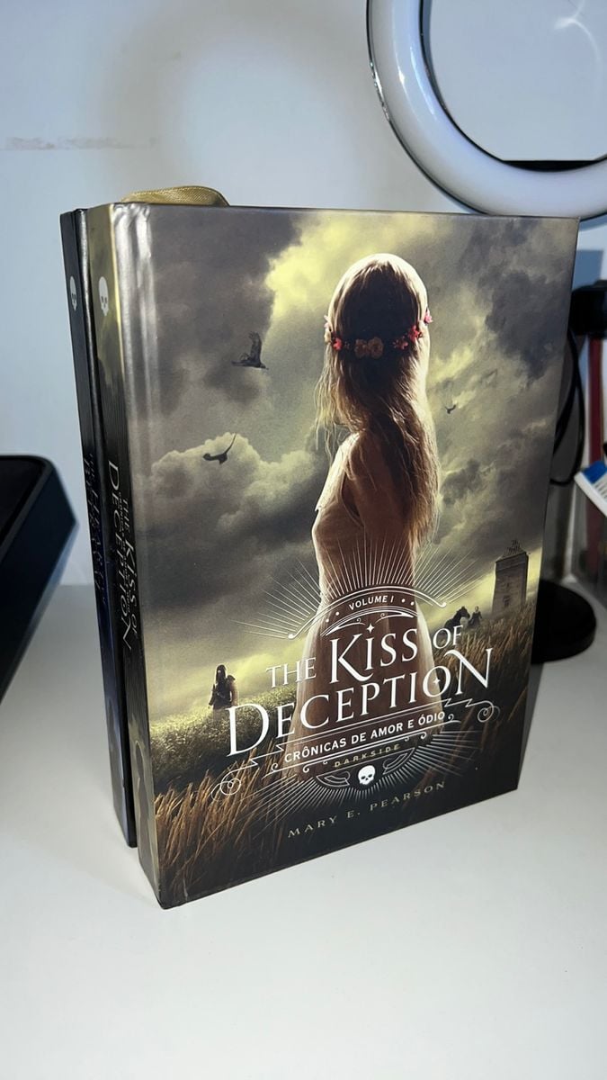 Box - The Kiss Of Deception (vol 1 e 2) *com Marcador | Livro Usado ...
