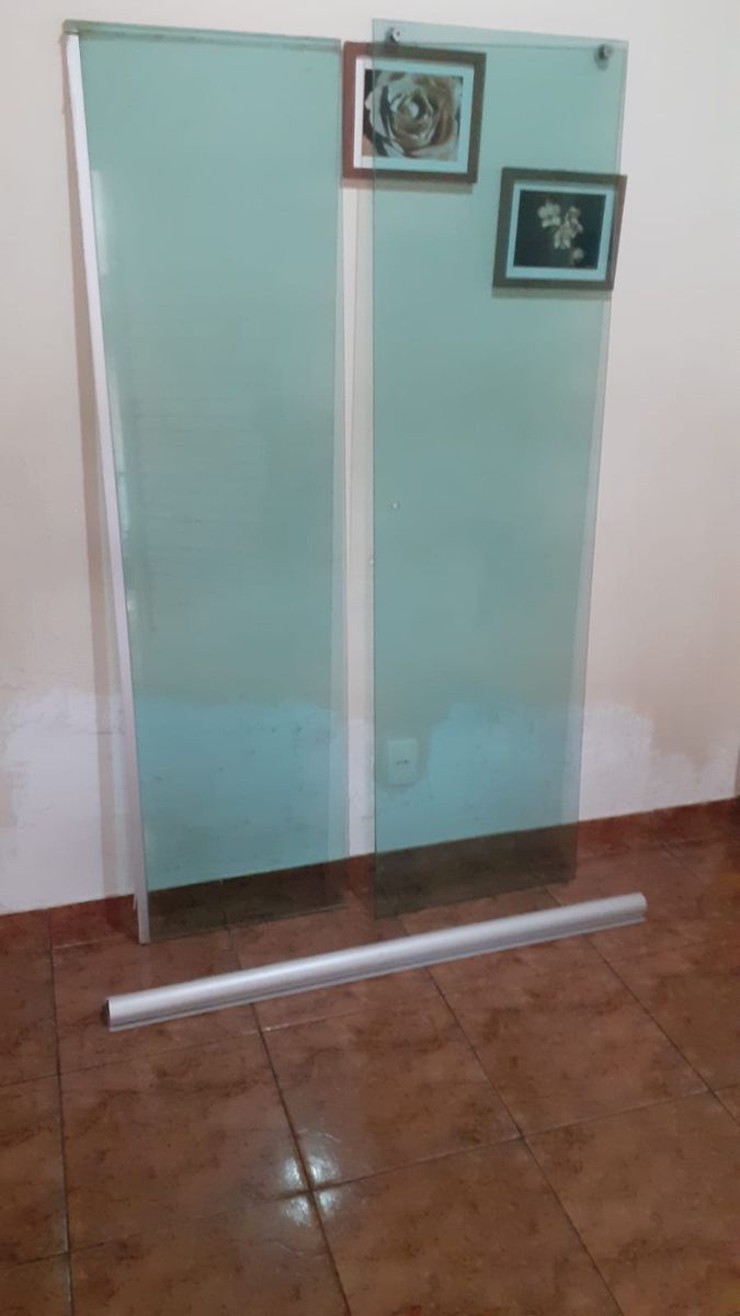 Box Vidro Temperado Verde | Móvel p/ Casa Usado 85274706 | enjoei