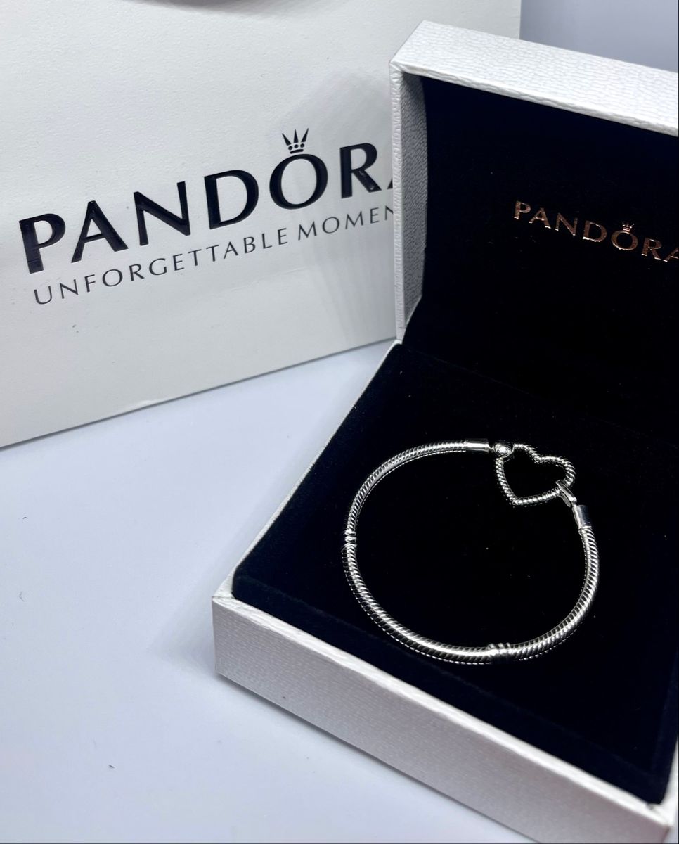 Bracelete Pandora Moments Fecho de Coração | Jóia Feminina Pandora ...