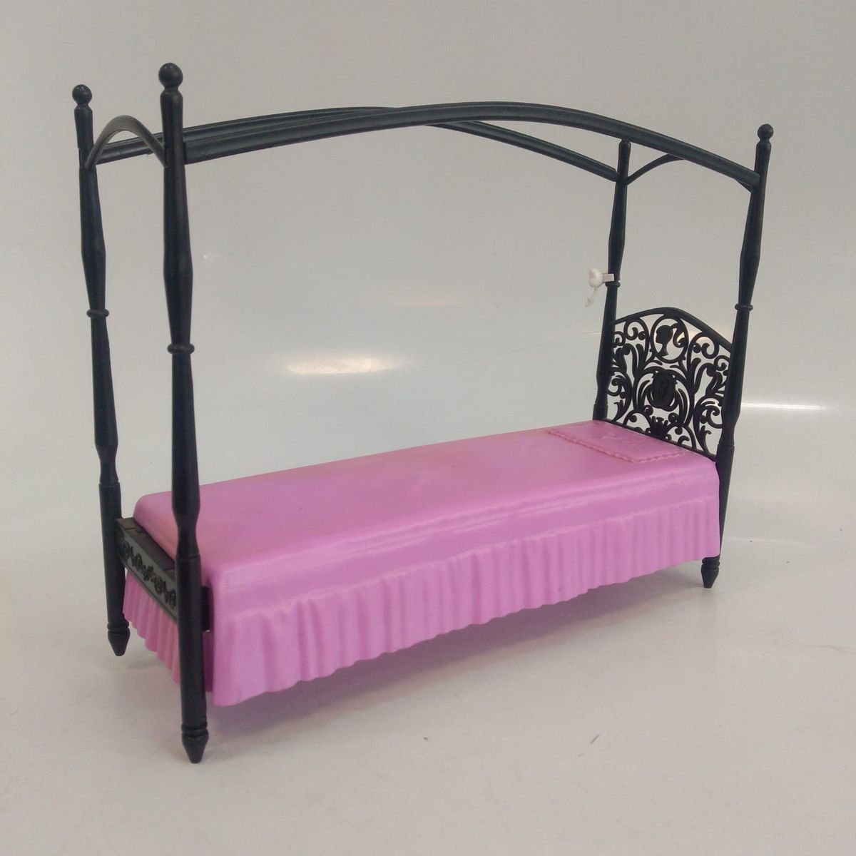 Brinquedo Cama da Barbie | Brinquedo Barbie Usado 80176972 | enjoei