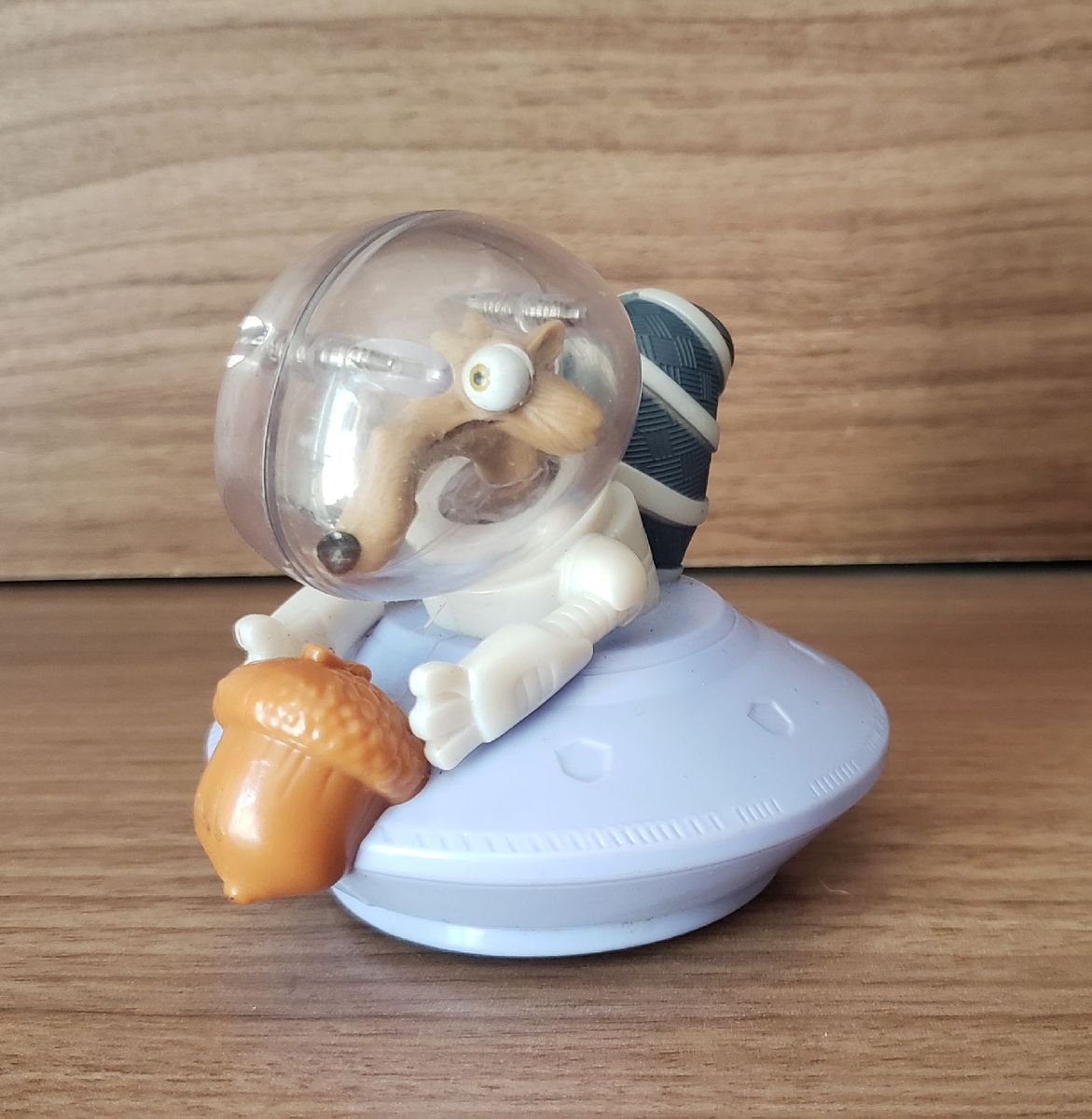 Brinquedo Esquilo Era Do Gelo Mc Donalds Brinquedo Mcdonalds Usado 74546314 Enjoei