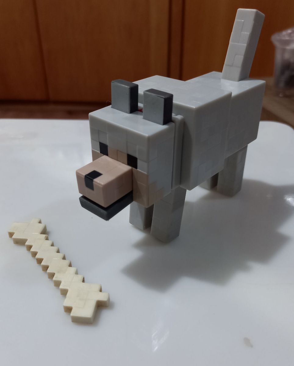 Brinquedo Minecraft Lobo | Brinquedo Mattel Usado 74239220 | enjoei
