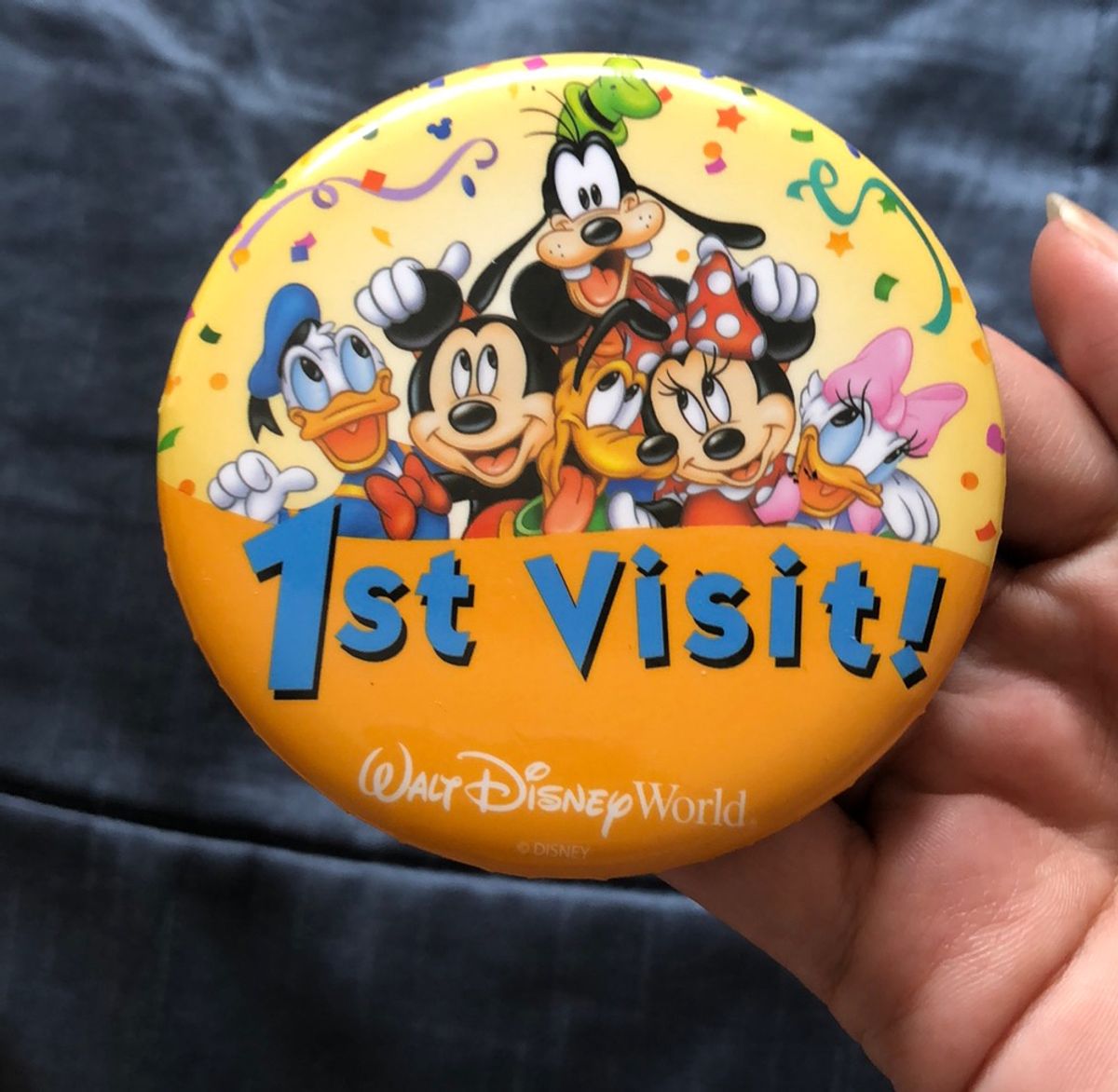Broche Botton Disney Mickey e Seus Amigos Primeira Visita First Visit ...