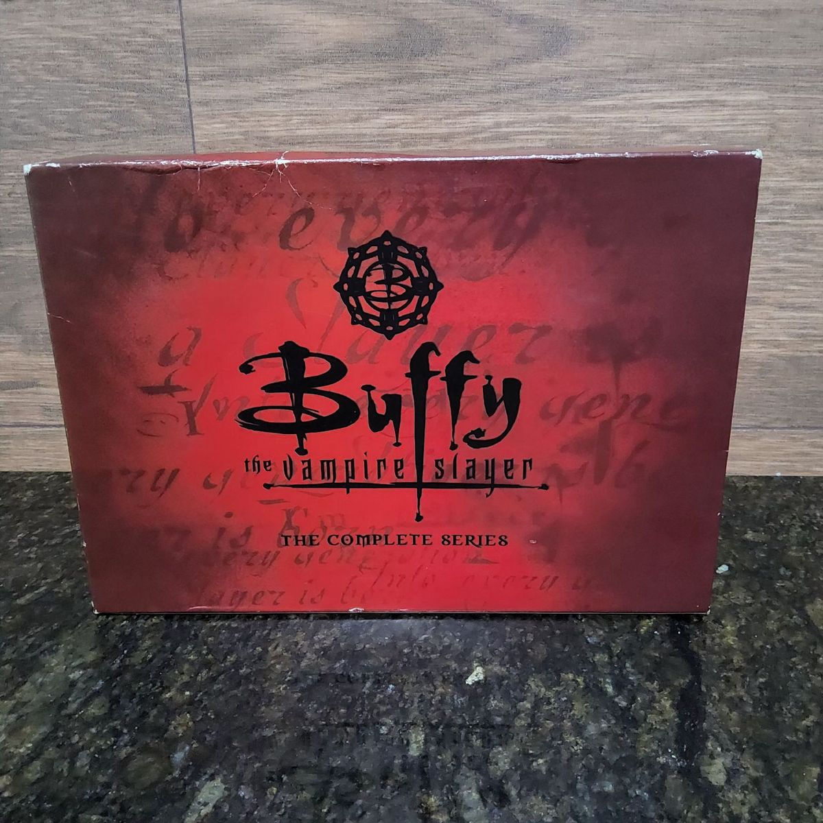 Buffy The Vampire Slayer, Box Complete Séries (áudio em Inglês) - 7 ...
