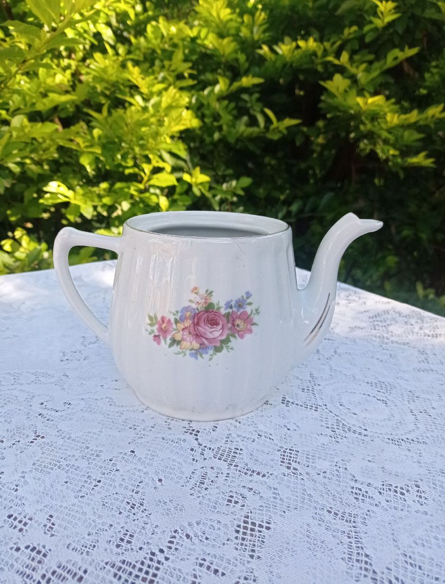 Bule Antigo Porcelana Canelada para Reposição | Móvel de Antiquário ...