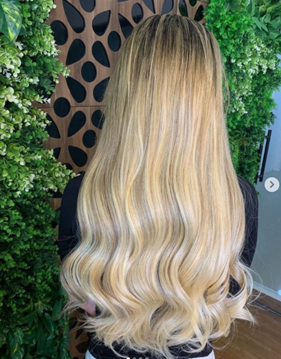 Cabelo Ondulado Loiro Pastel 60 Cm 170 Gramas Tic Tac Pronta Entrega ...