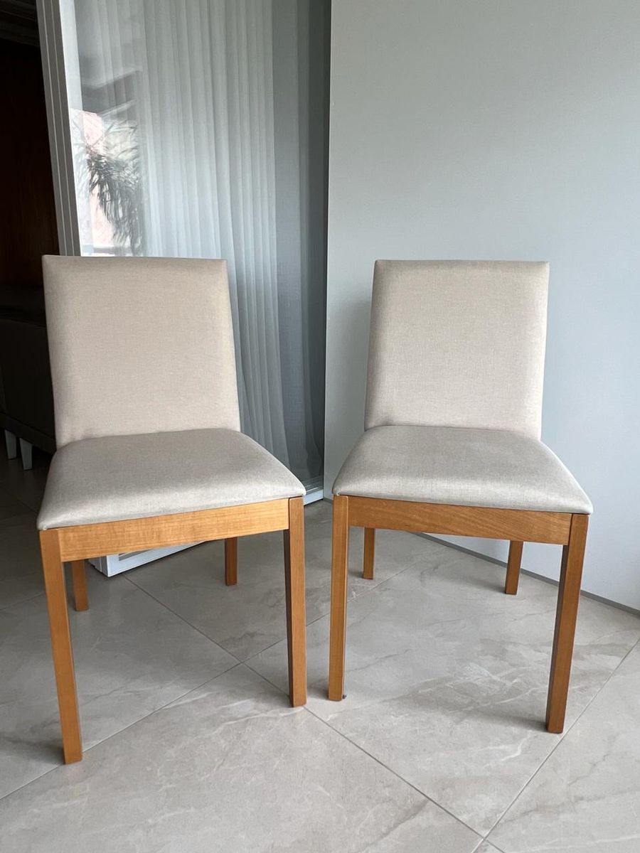 Cadeira Bege com Pés em Madeira - Conjunto com Duas Cadeiras Tokstok ...
