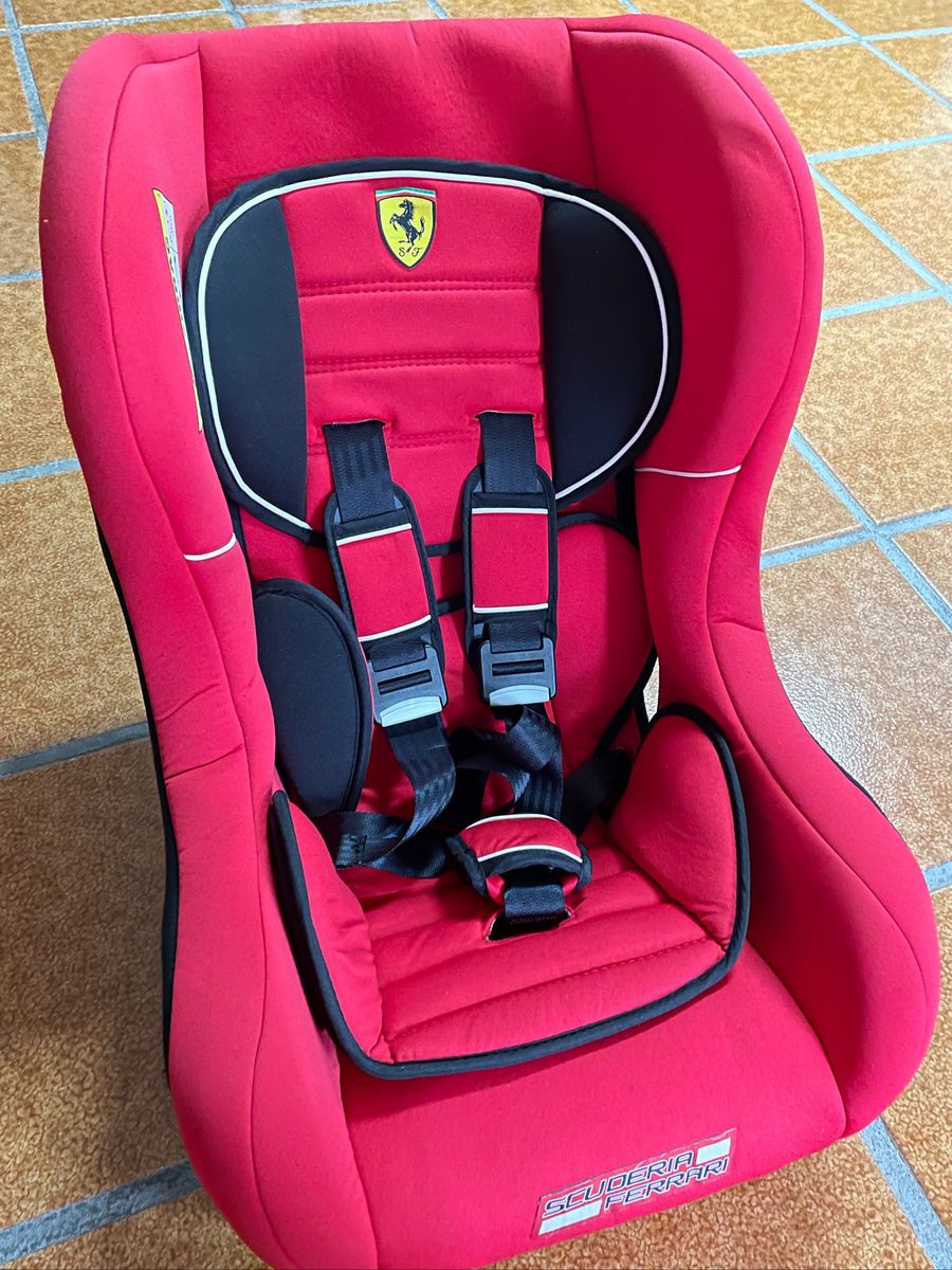 Cadeira Carro Bebê | Carrinho de Bebê Ferrari Usado 54857994 | enjoei