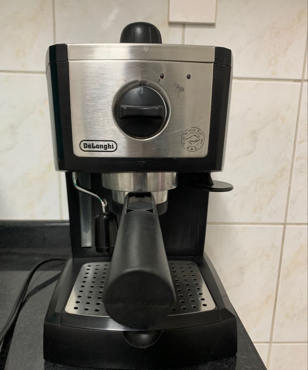 Cafeteira Delonghi Ec-155. 15-bar | Móvel de Cozinha Delonghi Usado ...