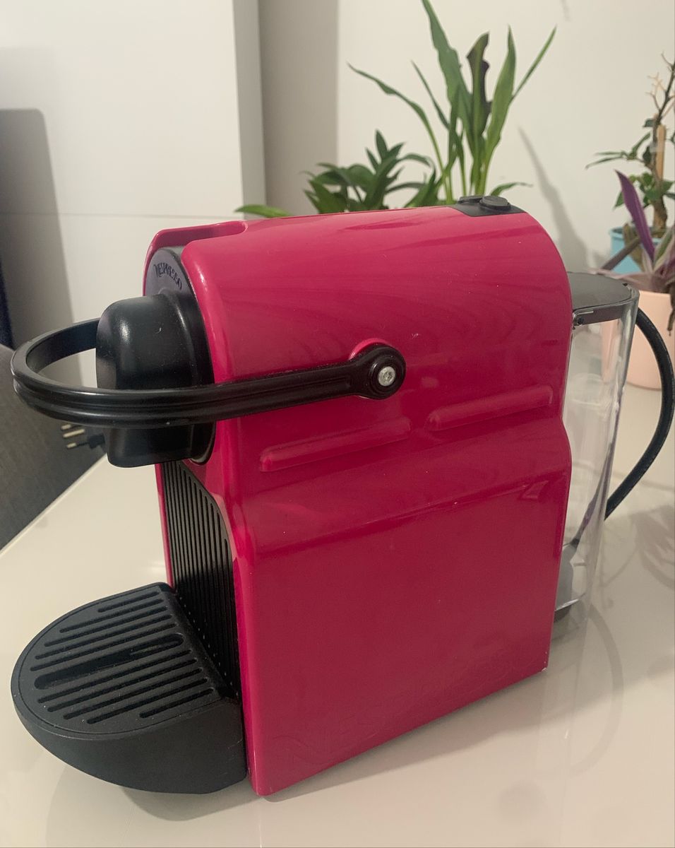 Cafeteira Inissia Nespresso Rosa - Raridade | Eletrodoméstico Nespresso ...