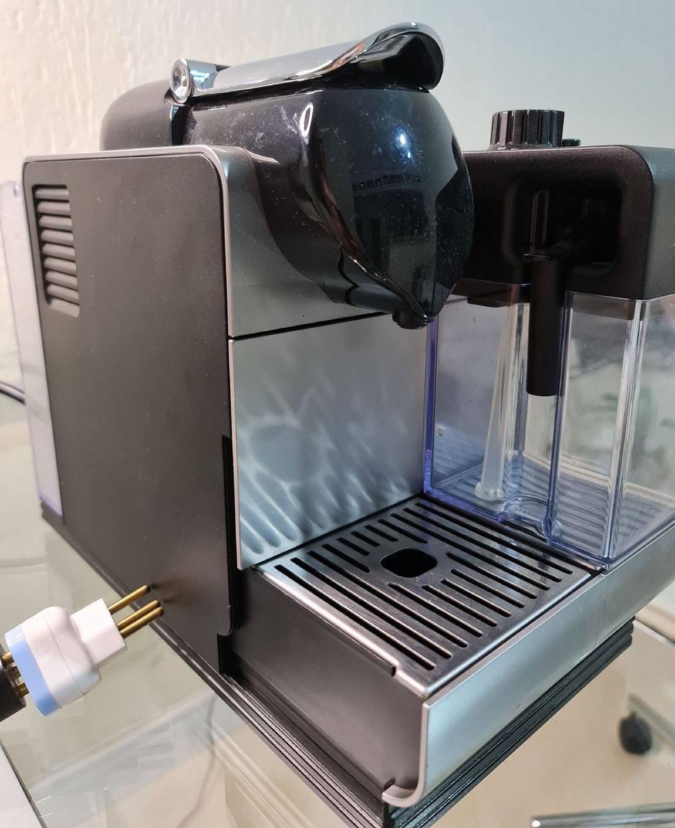 Cafeteira Nespresso com Vaporizador de Leite | Eletrodoméstico ...