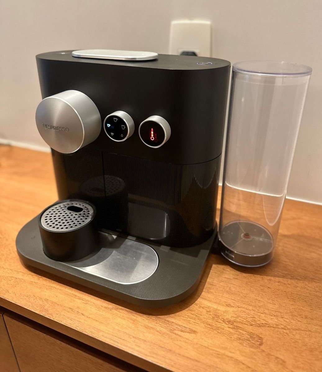 Cafeteira Nespresso Expert C80 Automática 127v | Item Info & Eletro ...