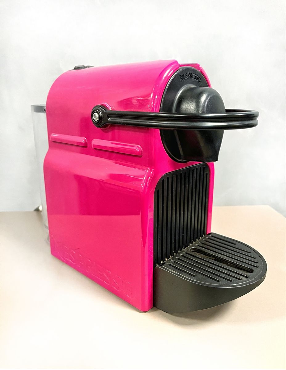 Cafeteira Nespresso Inissia C40 Cor Rosa 220v [usada] | Eletrodoméstico ...
