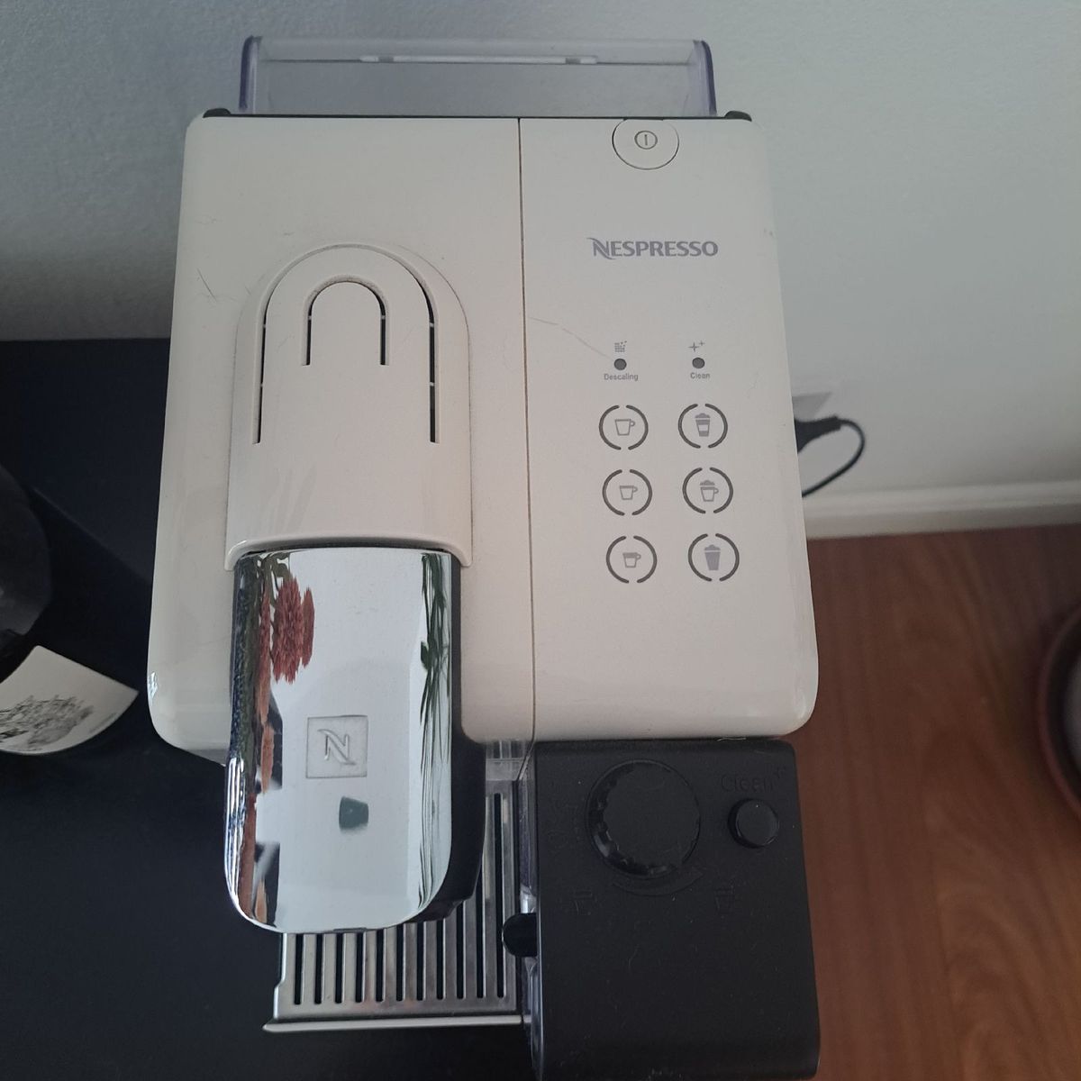 Cafeteira Nespresso Latissima | Item Info & Eletro Nespresso Usado 85577349 | enjoei