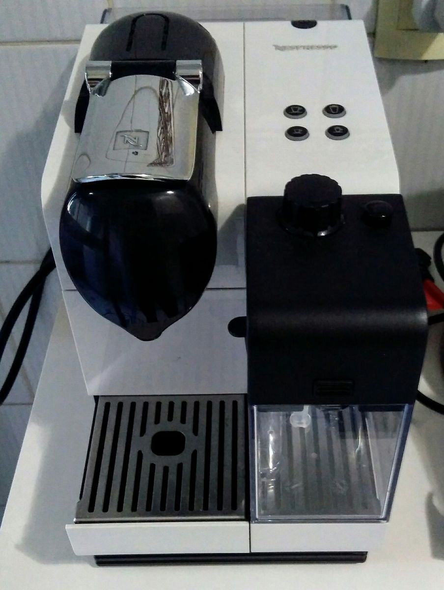 Cafeteira Nespresso Lattissima 110-127v - Pouco Usada | Móvel de Cozinha Nespresso Usado ...
