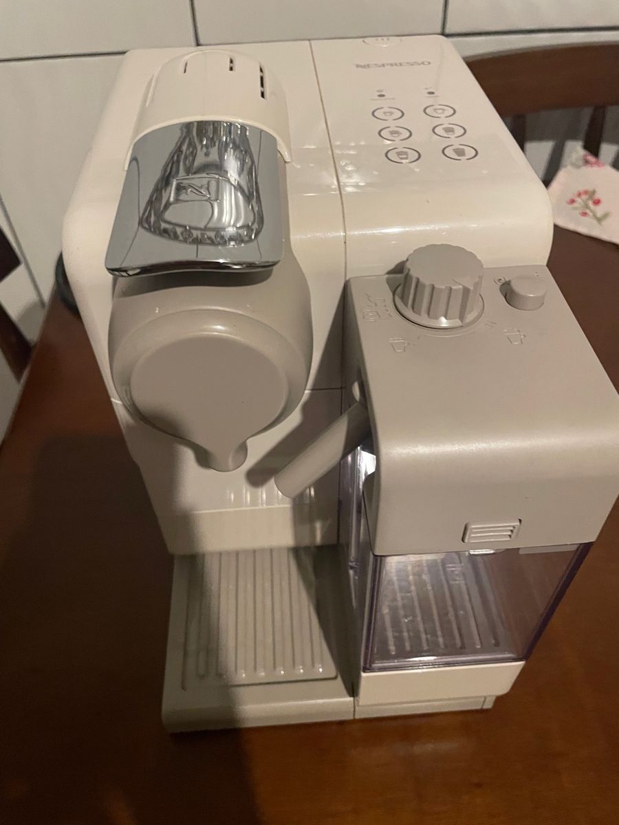 Cafeteira Nespresso Nude | Móvel de Cozinha Nespresso Usado 94553756 | enjoei