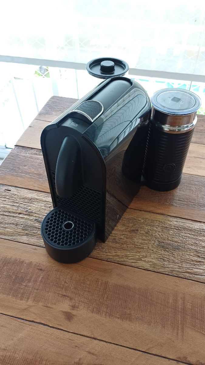 Cafeteira Nespresso para Cápsulas. Modelo D55. | Eletrodoméstico ...