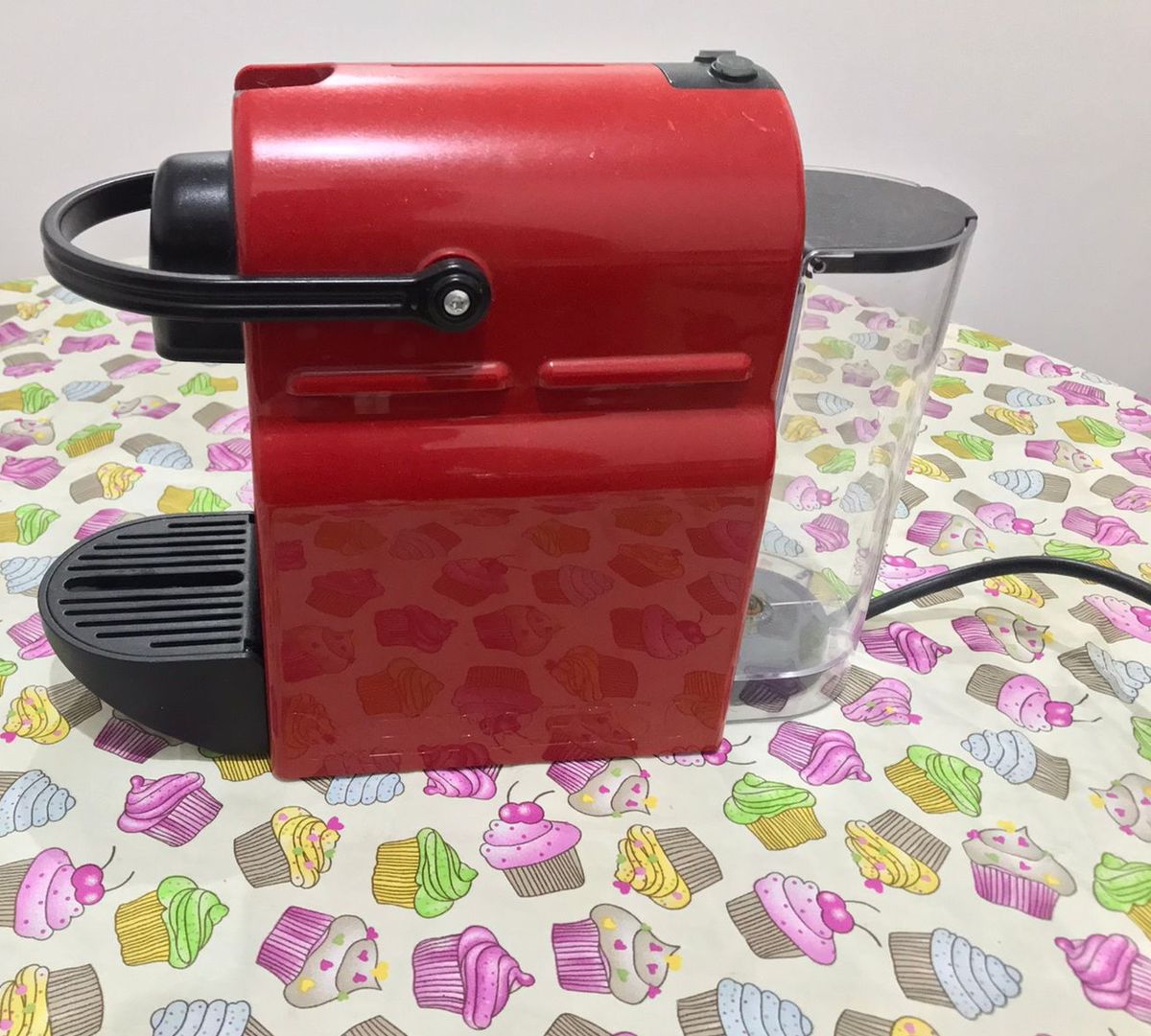 Cafeteira Nespresso Vermelha | Móvel de Cozinha Nespresso Usado 78591060 | enjoei