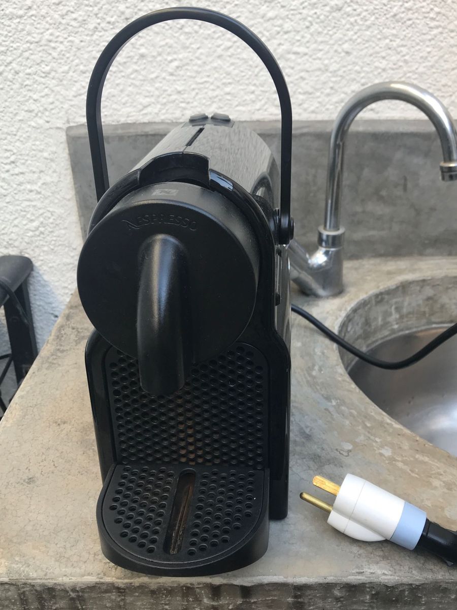 Cafeteira Nespresso | Item Info & Eletro Nespresso Usado 28880040 | enjoei