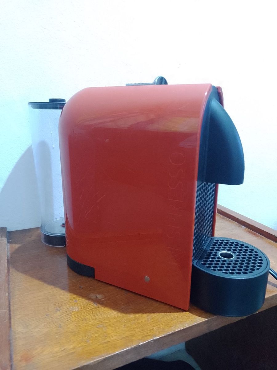 Cafeteira Nespresso | Móvel de Cozinha Nespresso Usado 84644688 | enjoei