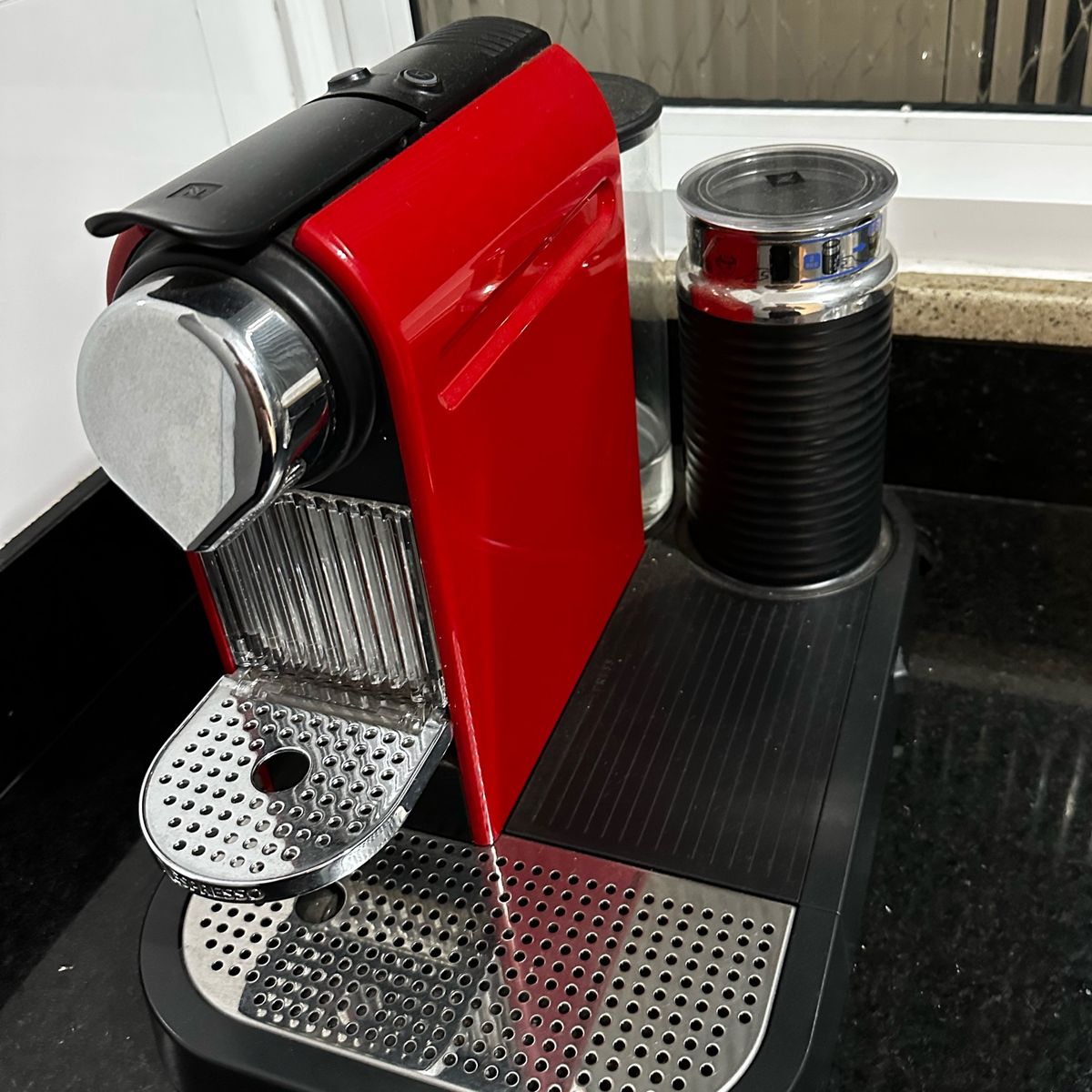 Cafeteira Nespresso | Item Info & Eletro Nespresso Usado 80538305 | enjoei