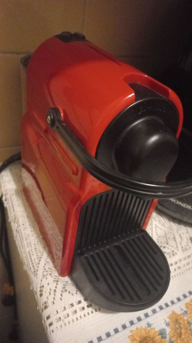 Cafeteira Nespresso | Móvel de Cozinha Nespresso Usado 85820187 | enjoei