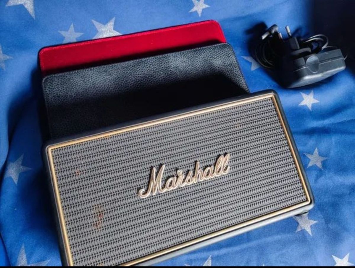 Caixa Bluetooth Marshall Stockwell com Capa Fotos Reais | Item de ...