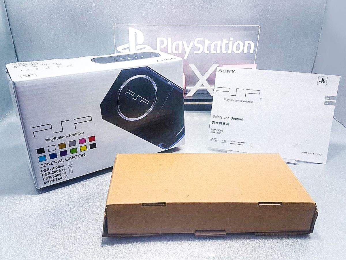 Caixa Psp P/ Todos Os Modelos 1000,2000,3000,street - Vai com Manual ...