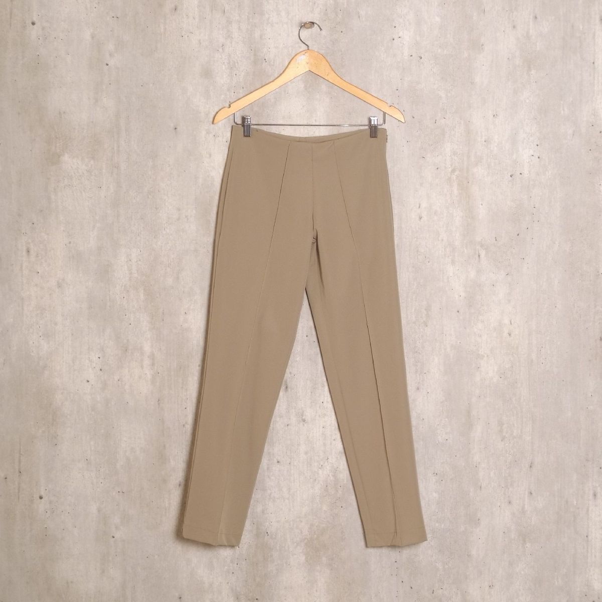 Calça Bege Alfaiataria Slim Zion | Calça Feminina Zion Usado 77861675 ...