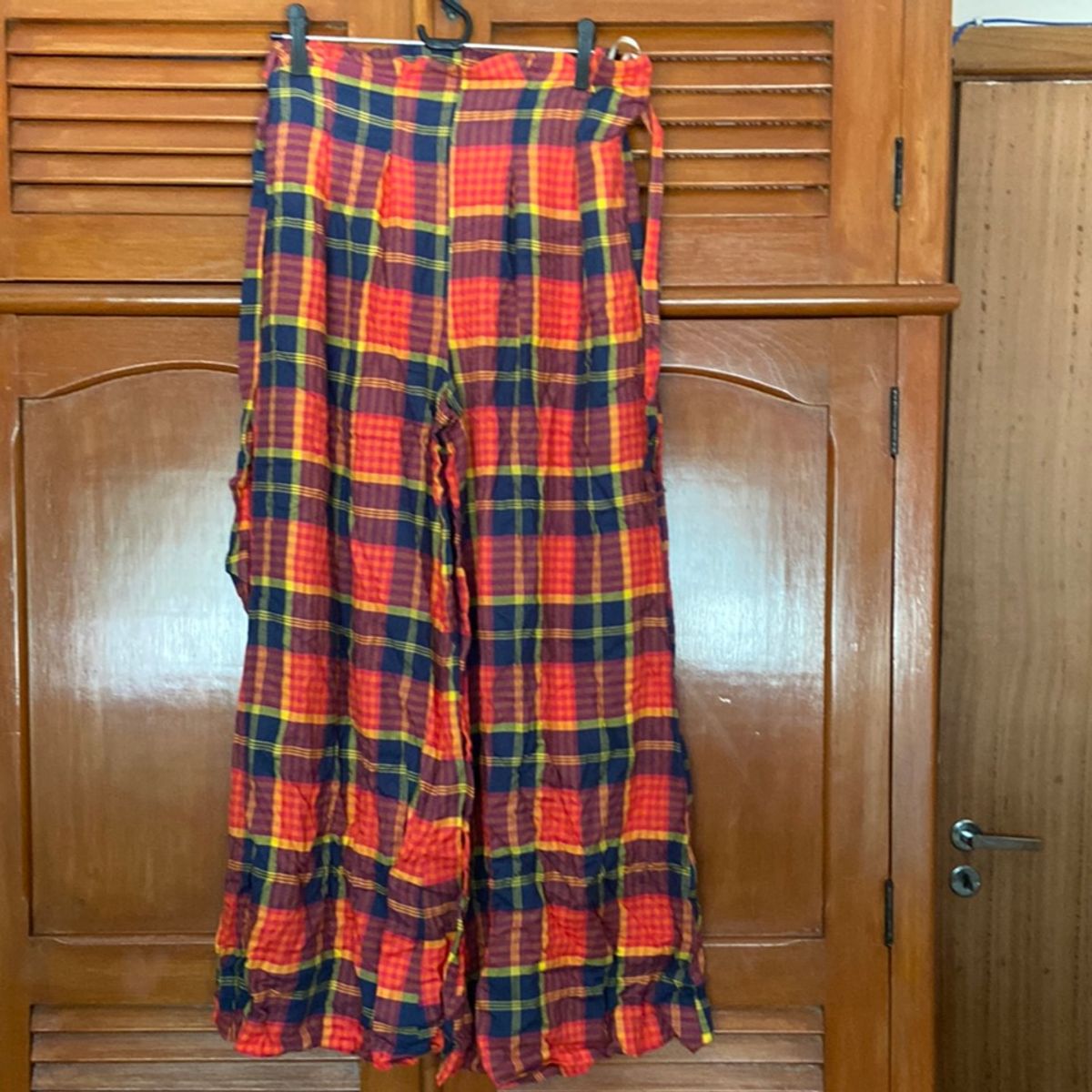 Calça Pantalona Xadrez Tam U | Calça Feminina Farm Usado 77892533 | enjoei