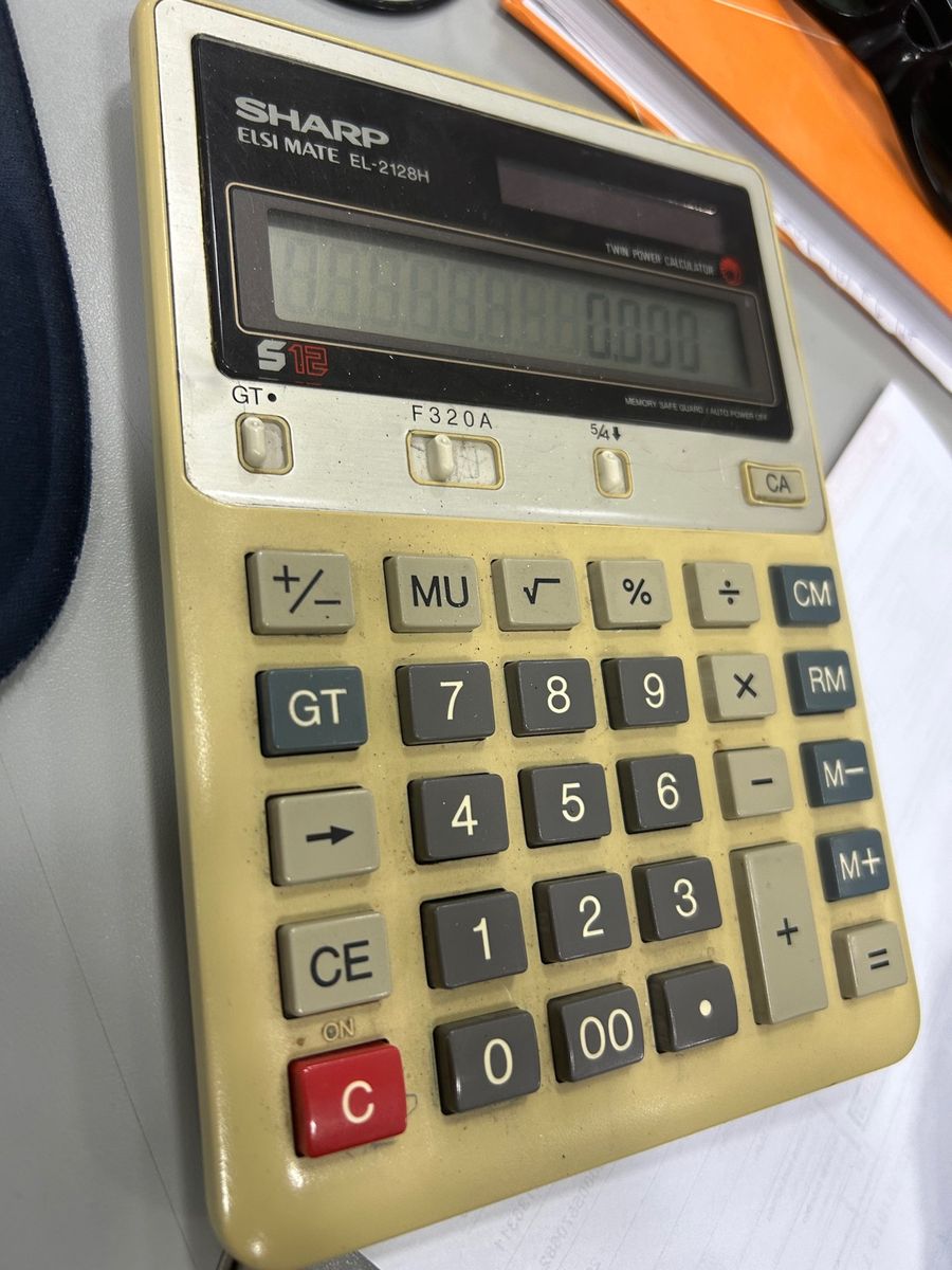 Calculadora Sharp Elsi Mate | Produto Vintage e Retro Sharp Usado ...