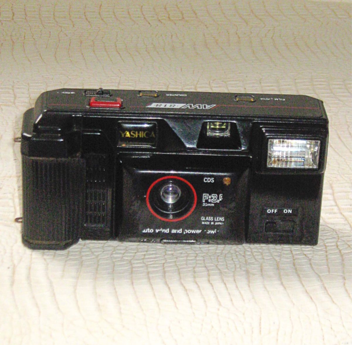 Câmera Analógica Yashica Aw 818 | Máquina Fotográfica Analógica Yashica ...