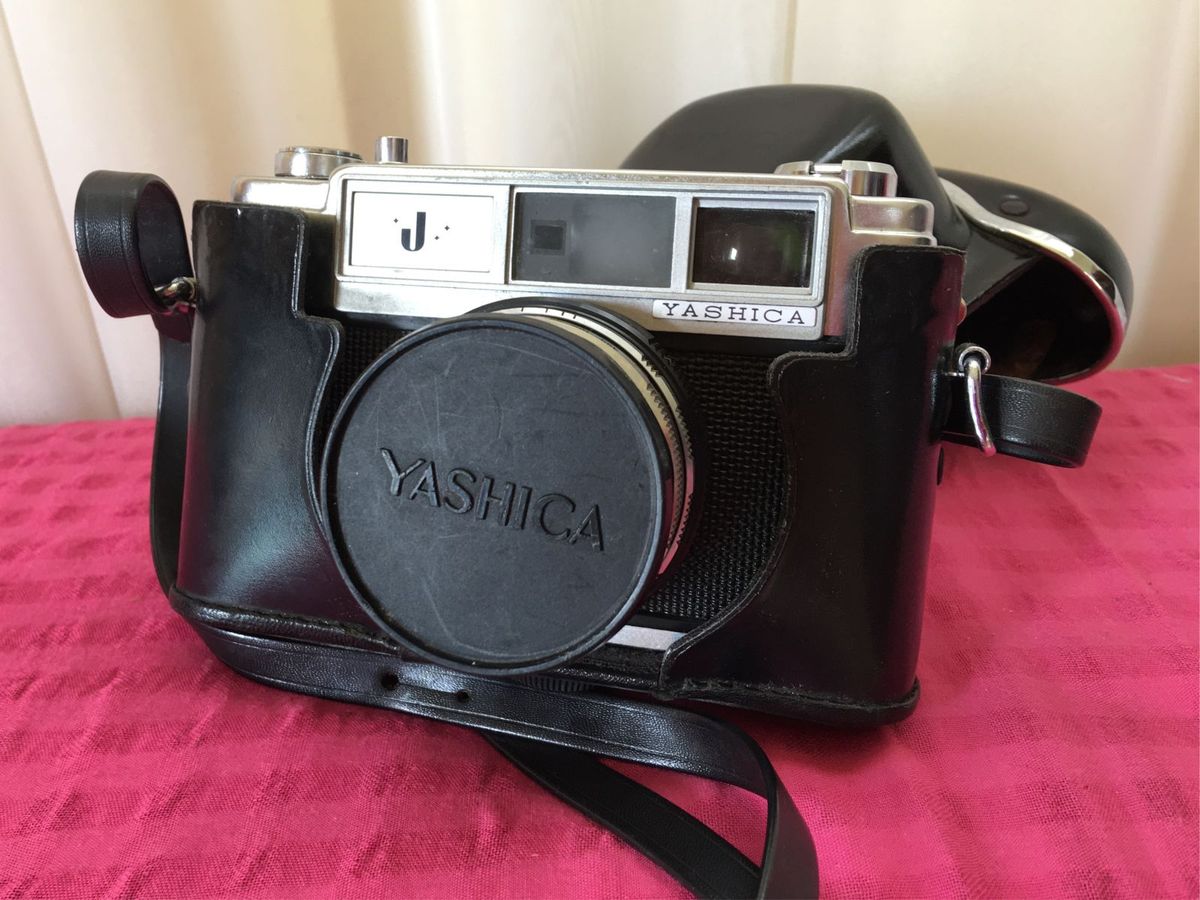 Câmera Analógica Yashica com Capa de Couro | Produto Vintage e Retro ...