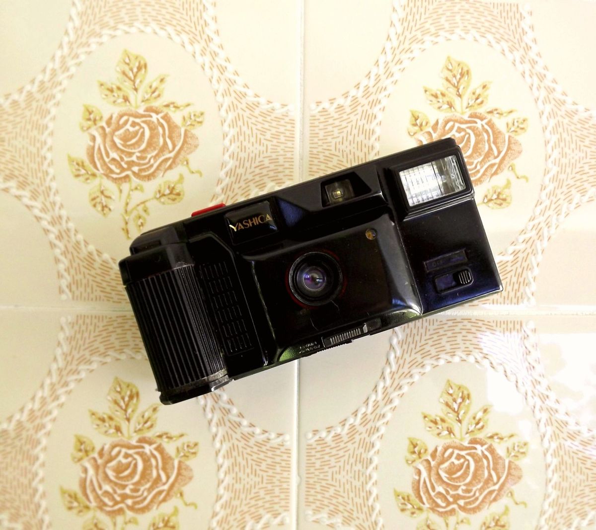 Câmera Antiga Analógica Yashica Aw 818. | Produto Vintage e Retro ...