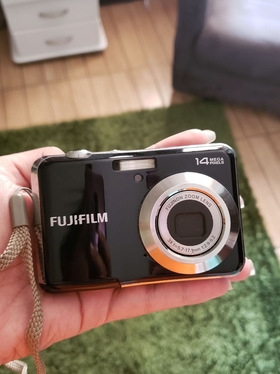 Câmera Compacta Fujifilm 14 Mega Pixels | Máquina Fotográfica Digital ...