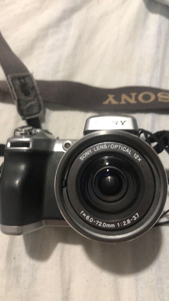 Camera Digital Sony Cyber Shot Super Steady Shot a Pilha | Máquina ...