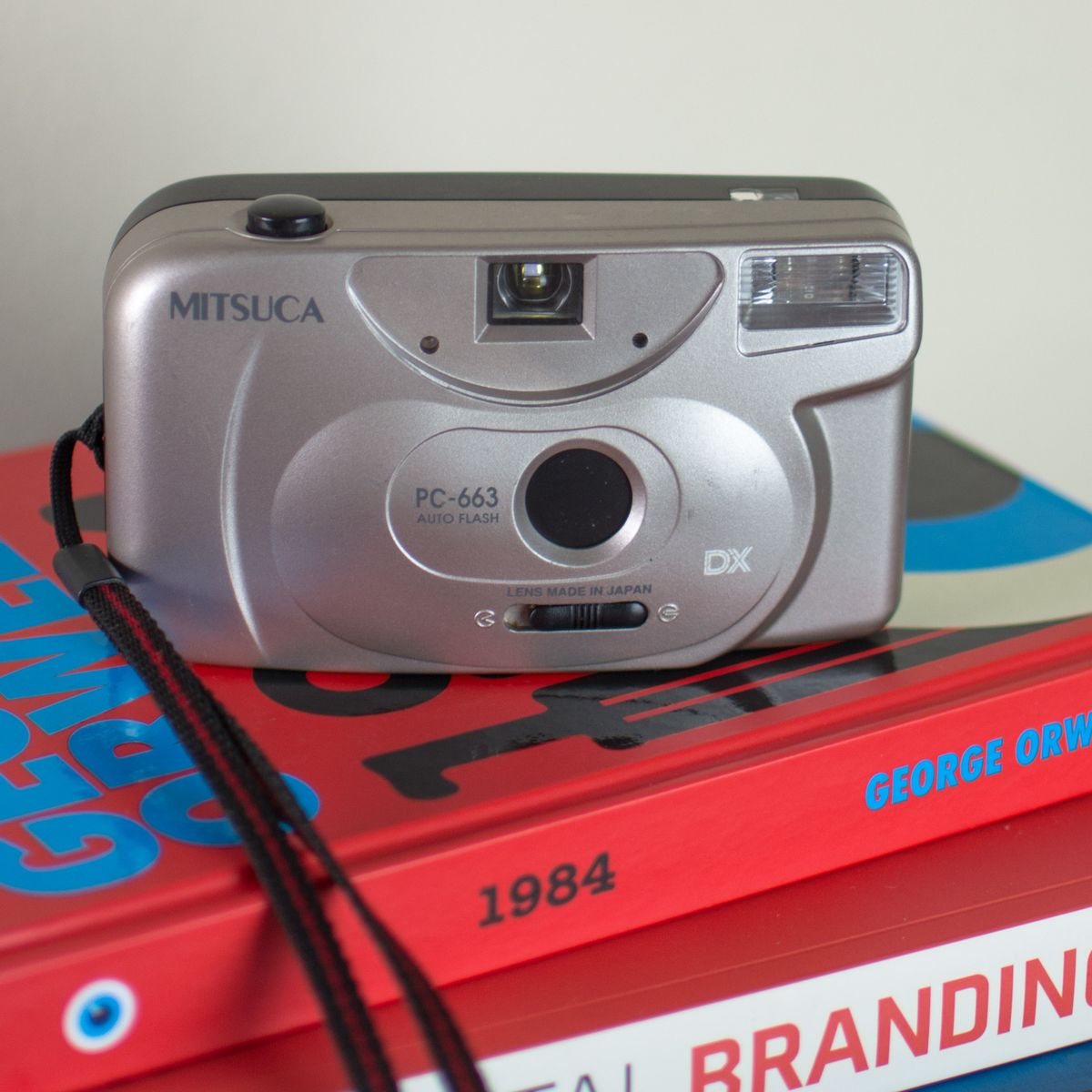 Camera Fotografica Antiga Anos 90 Analogica | Máquina Fotográfica ...